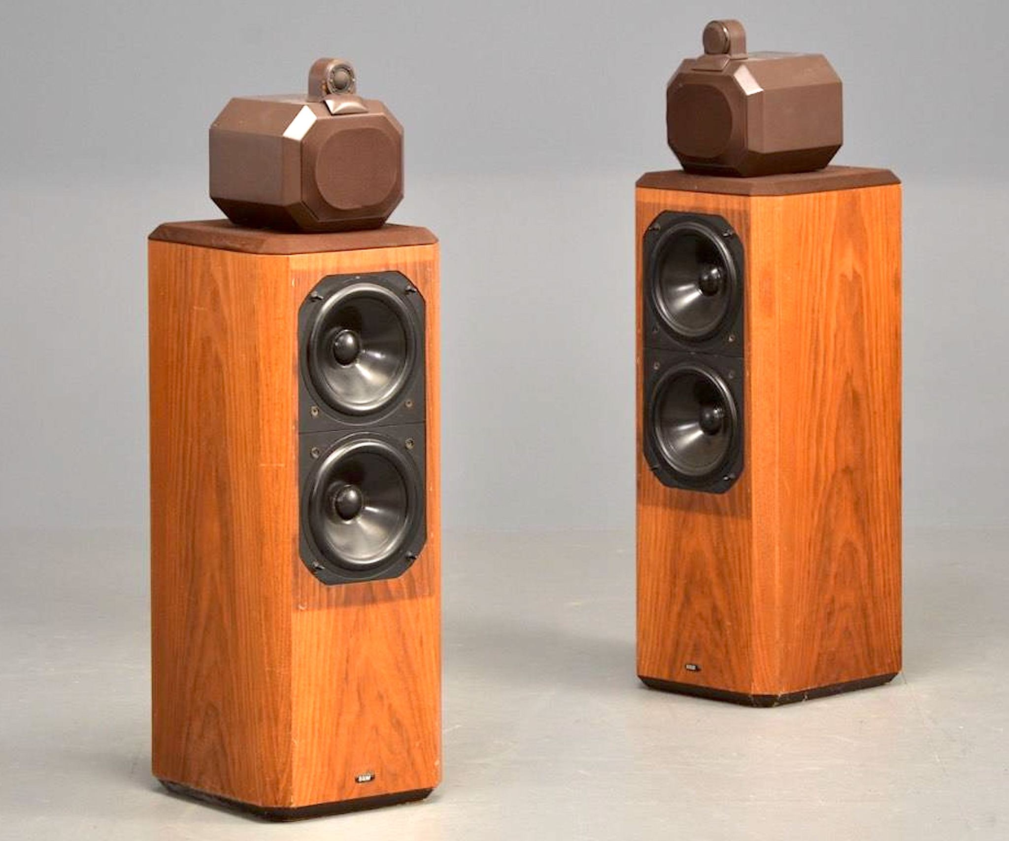 B&W Model 802 Series 80 | zStereo